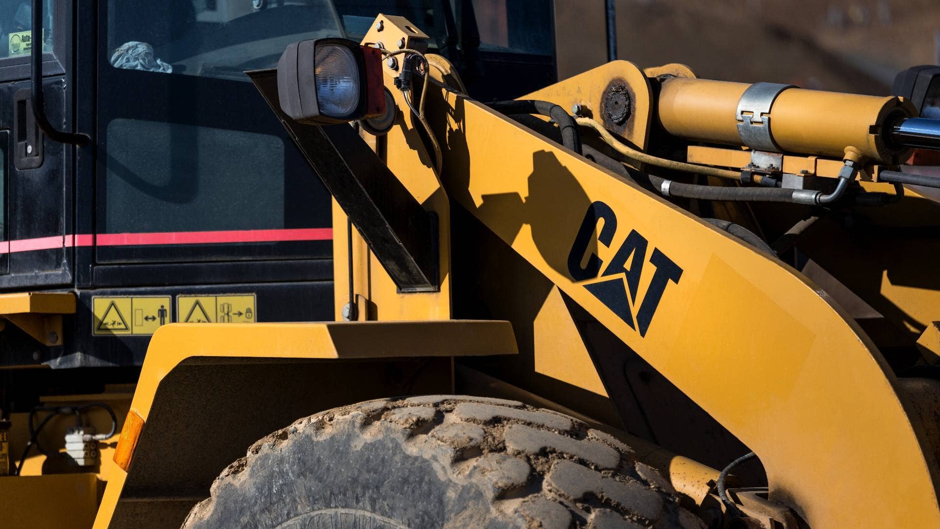 Caterpillar buys little-known AI startup in surprise move | CAT - TheStreet