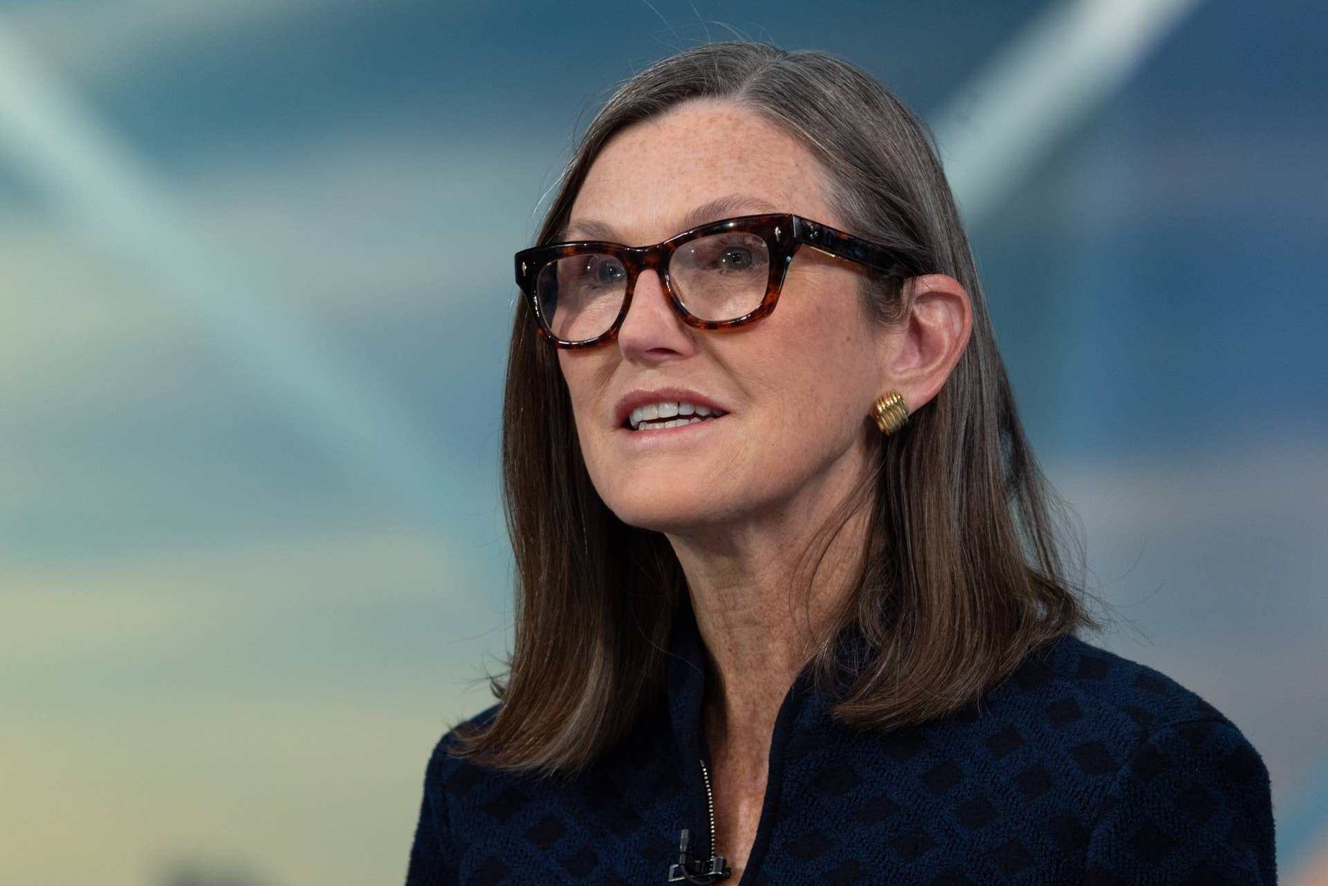 Cathie Wood buys another $72M of mega-cap tech stock - TheStreet