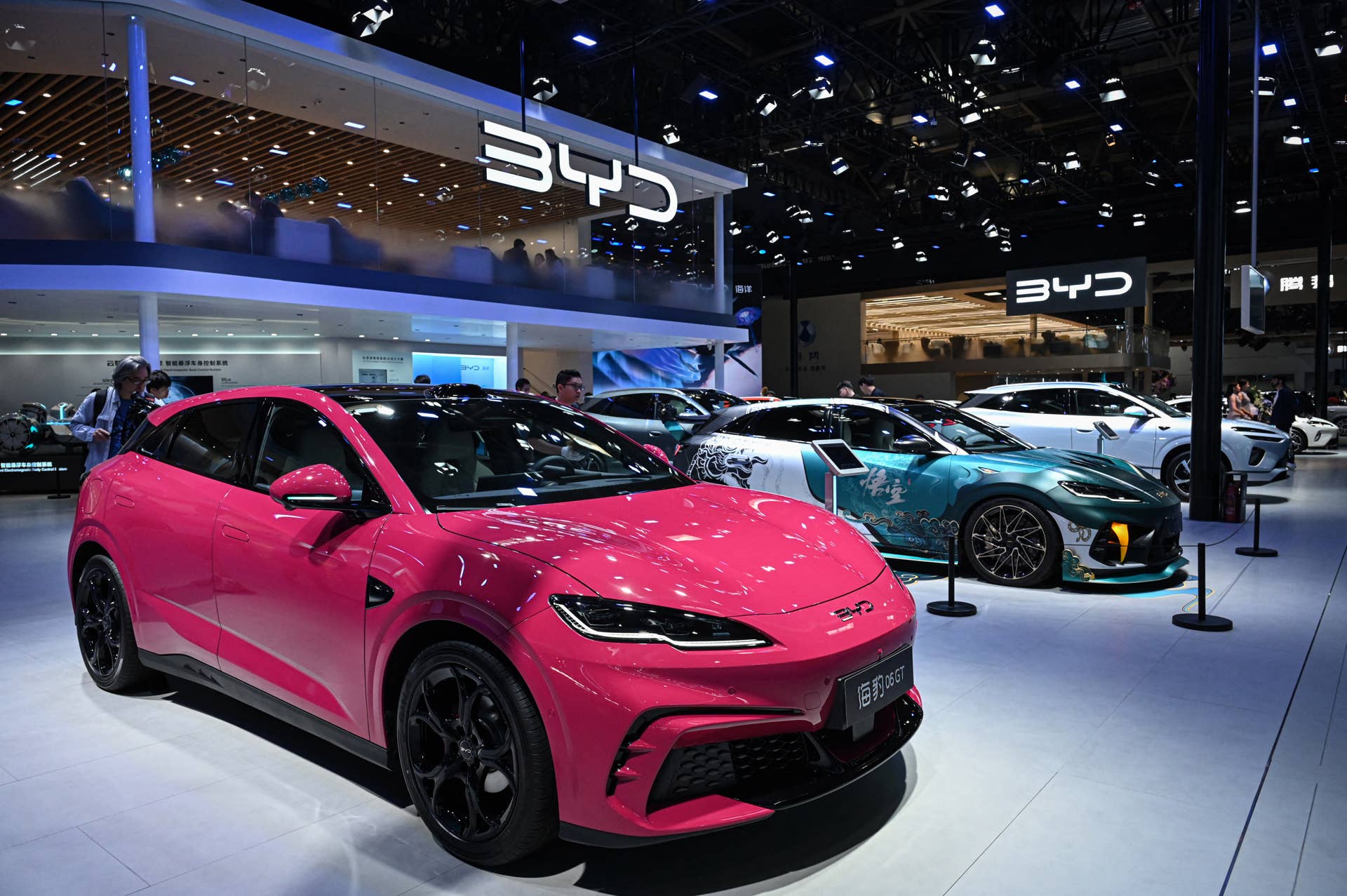 BYD’s new EV draws 30,000 orders at a price US buyers can’t touch ...