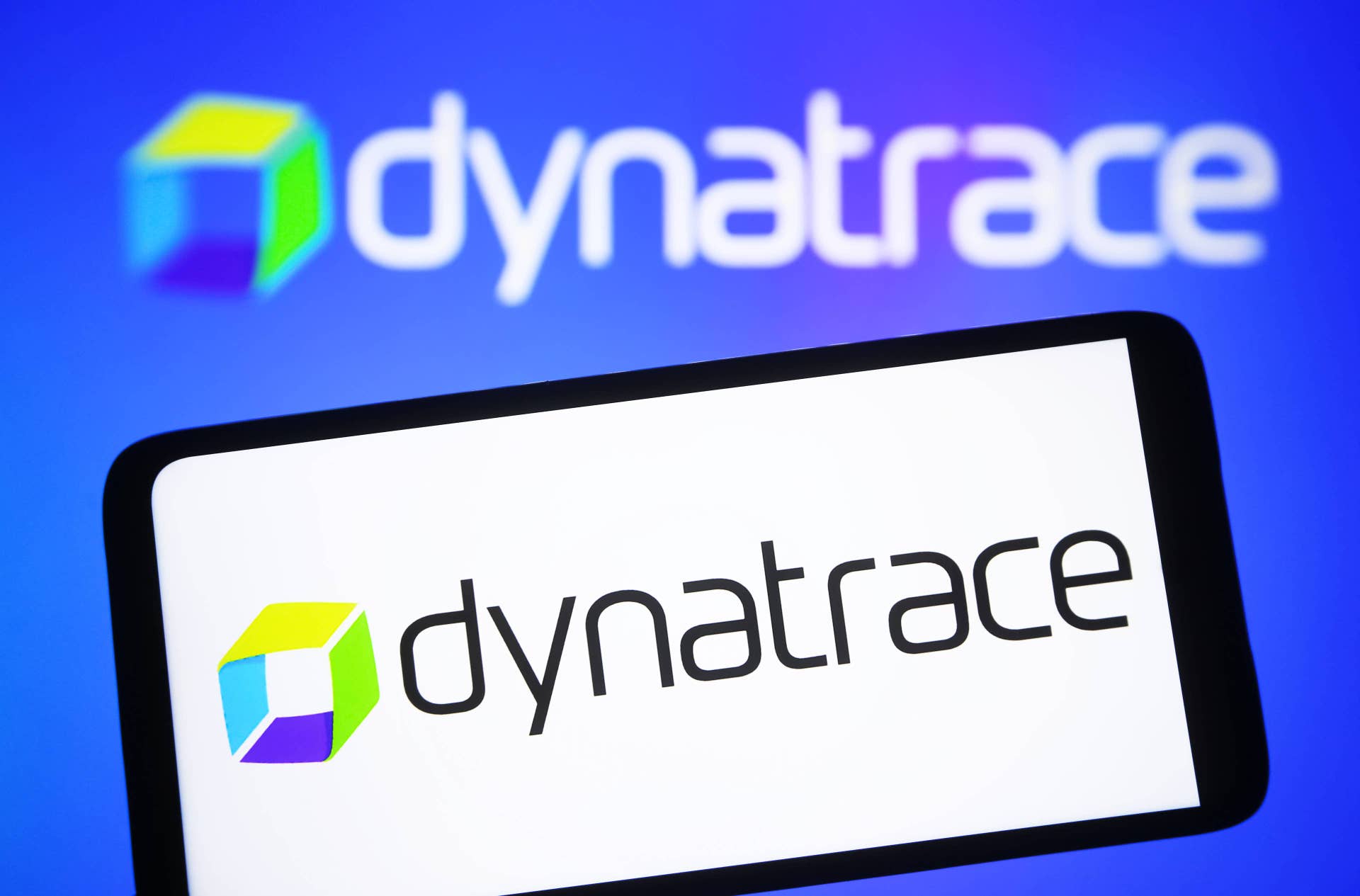 Dynatrace stock gets fresh AI spotlight as valuation gap emerges ...