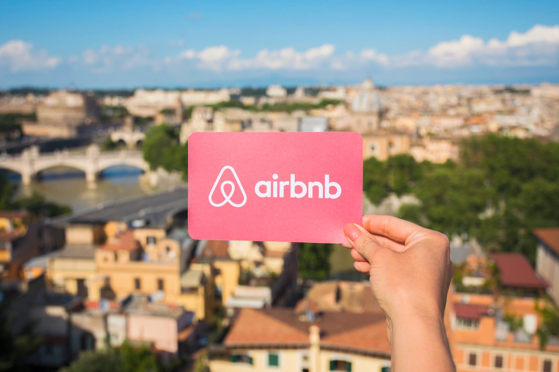 Airbnb quietly makes big change customers need to know about - TheStreet