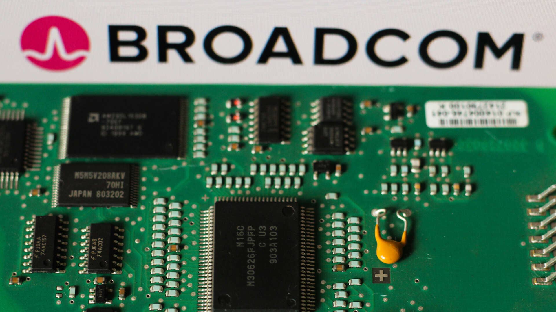 Trump brokerage bought Broadcom, Synopsys, Dell, Intel in Q1 - TheStreet
