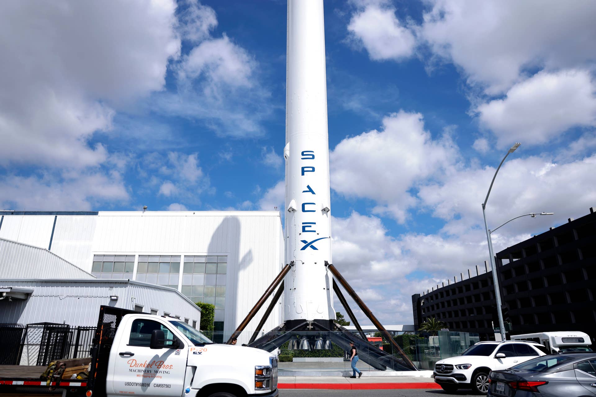 SpaceX filing reveals something shocking about Elon Musk - TheStreet