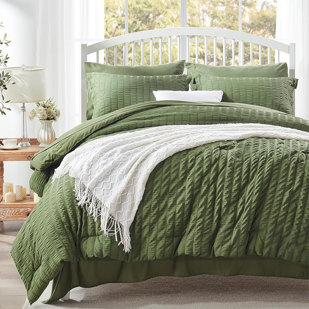 Amazon's $36 7-piece comforter set comes in 18 colors - TheStreet