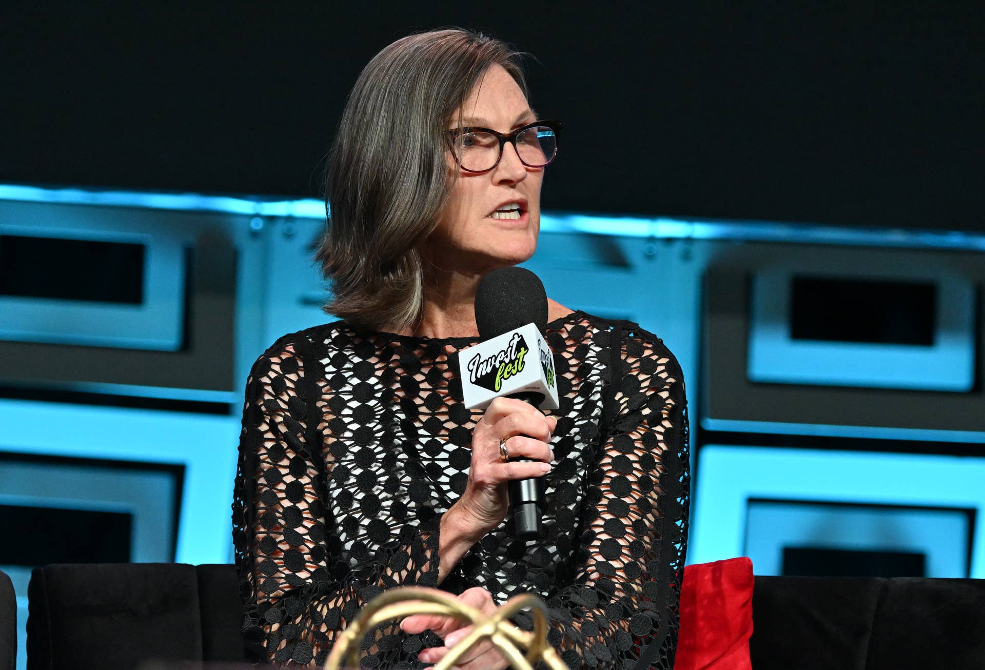 Cathie Wood buys $14.9 million of tumbling AI stock | Tempus AI - TheStreet