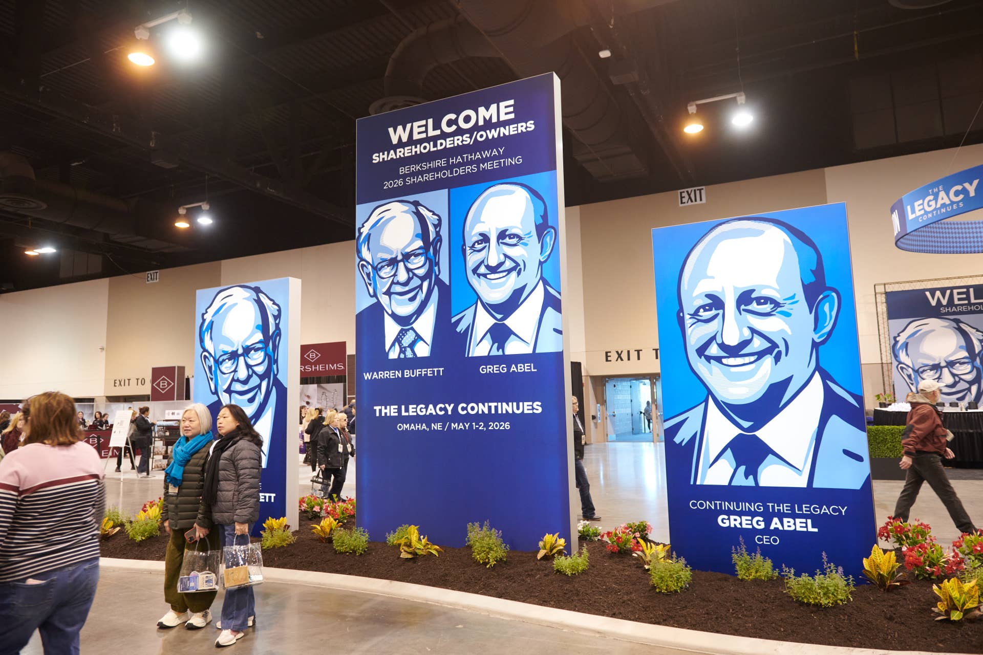 Berkshire’s stunning slide spells trouble for new CEO Greg Abel - TheStreet