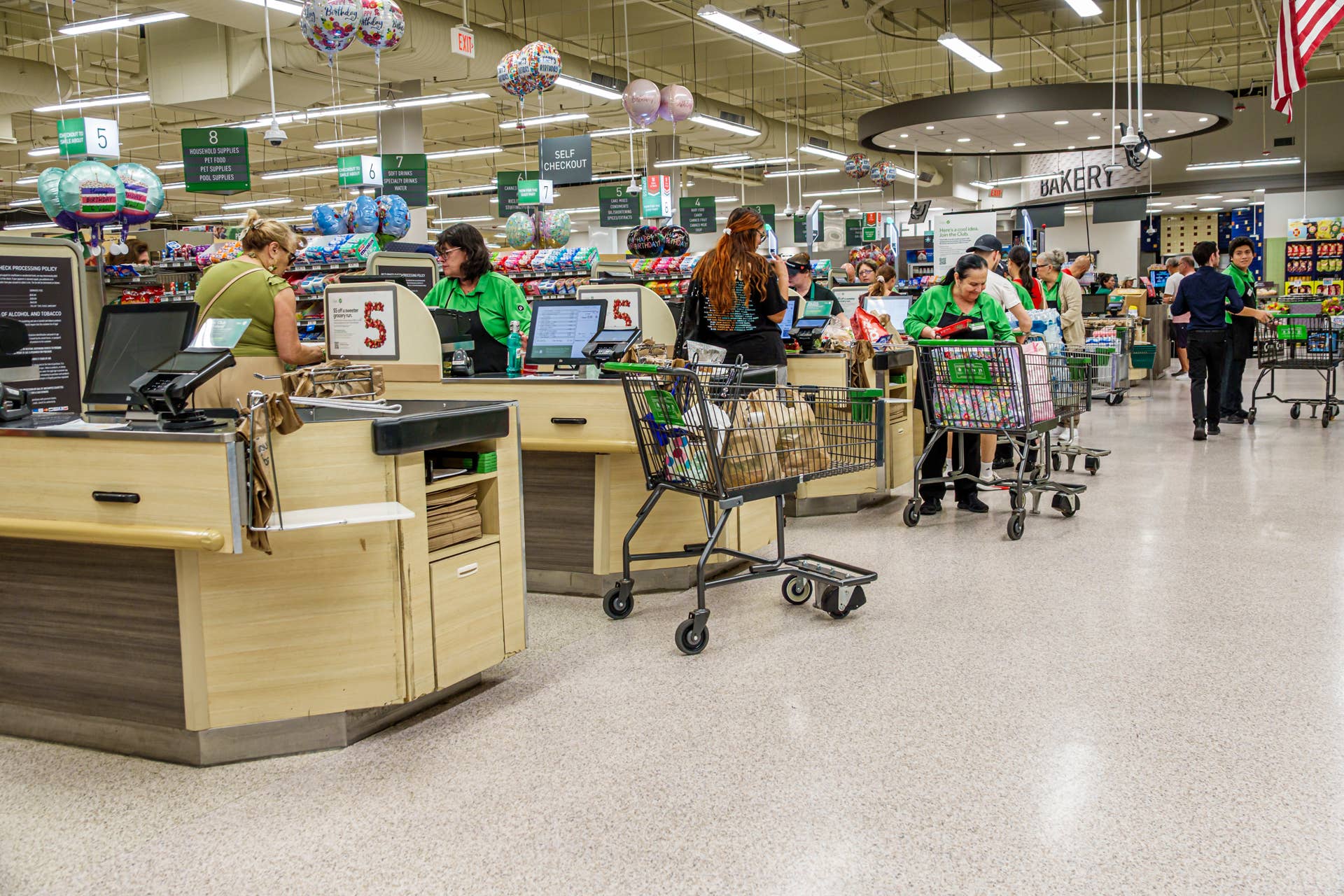 Publix faces consumer boycott threat after store policy change - TheStreet