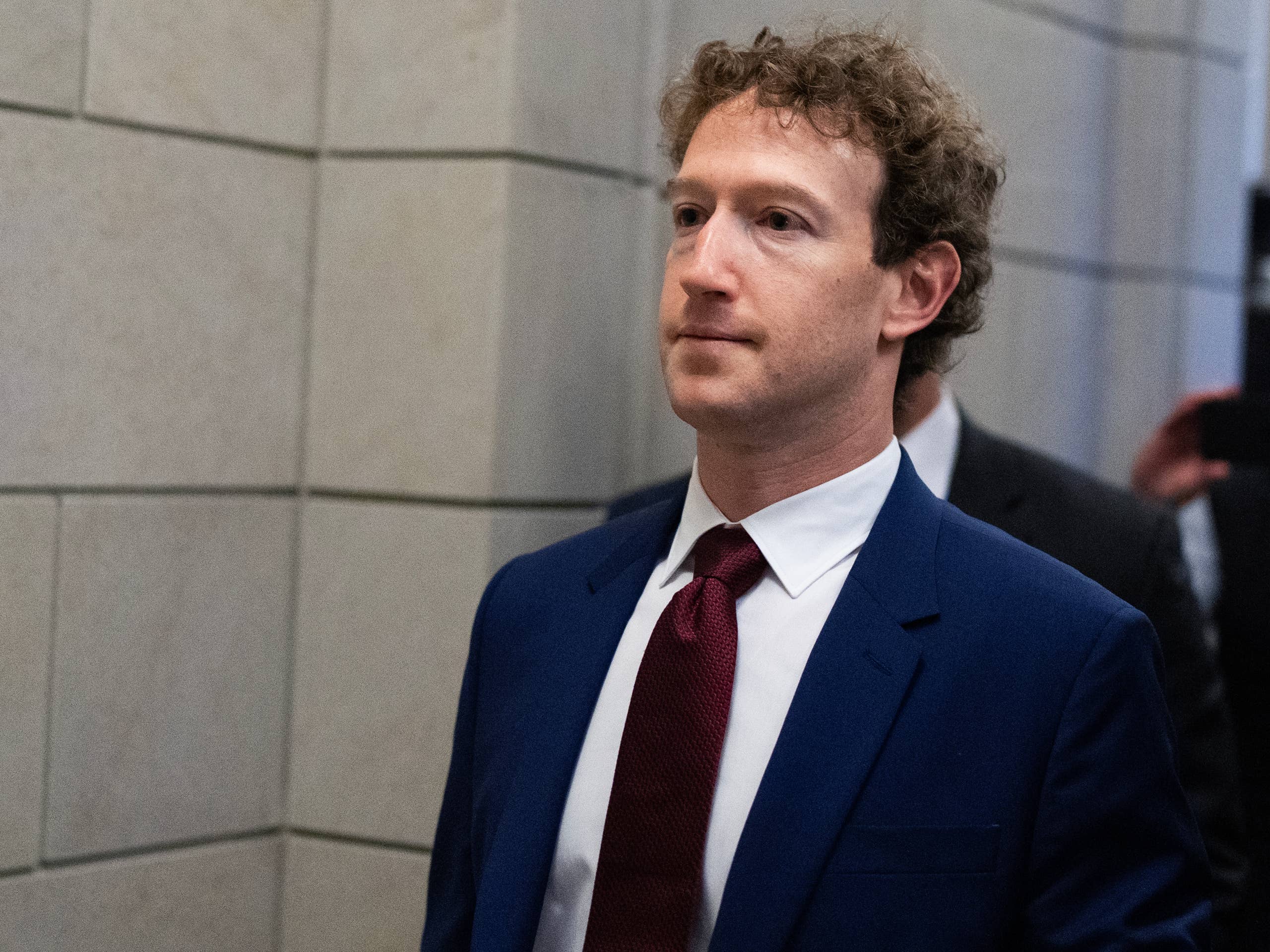 Meta’s AI crisis deepens: Inside the fight against Mark Zuckerberg ...