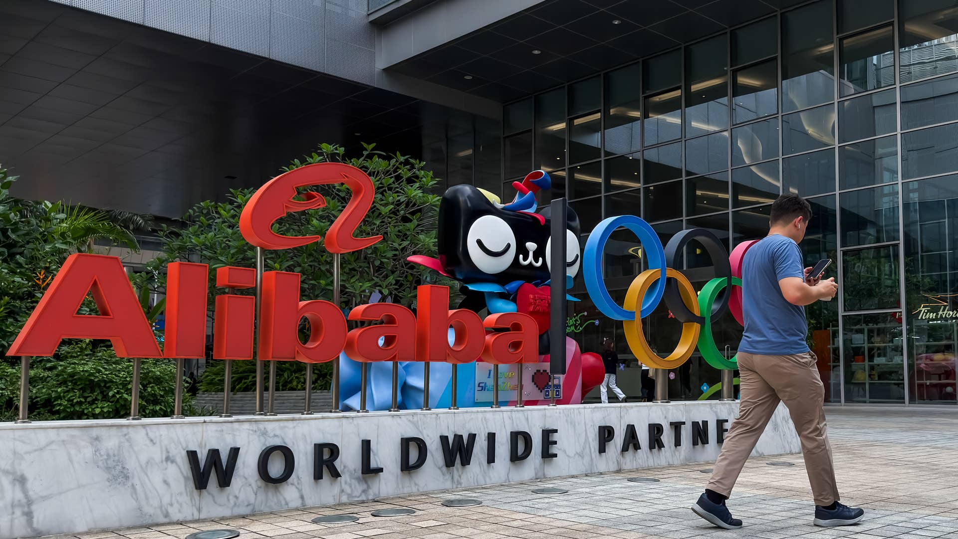 Alibaba CEO’s AI message raises the bar for BABA stock | BABA - TheStreet