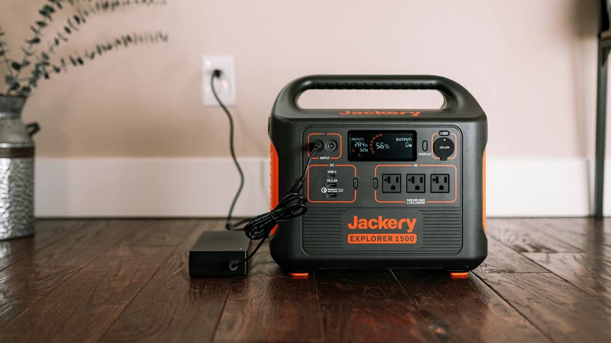 A generator can save you hundreds during a power outage - TheStreet