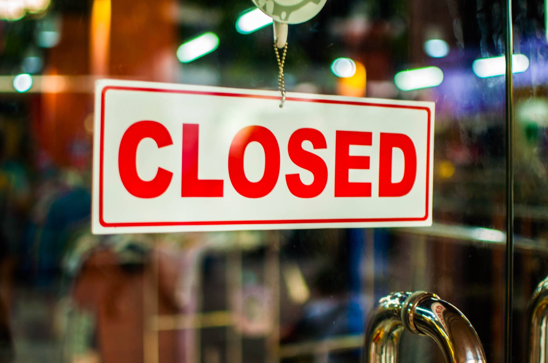 Major furniture company closing down, no bankruptcy plans - TheStreet