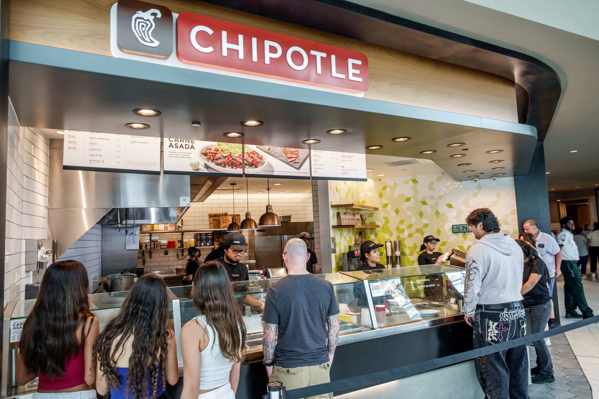 Chipotle's menu adds a trendy ingredient - TheStreet