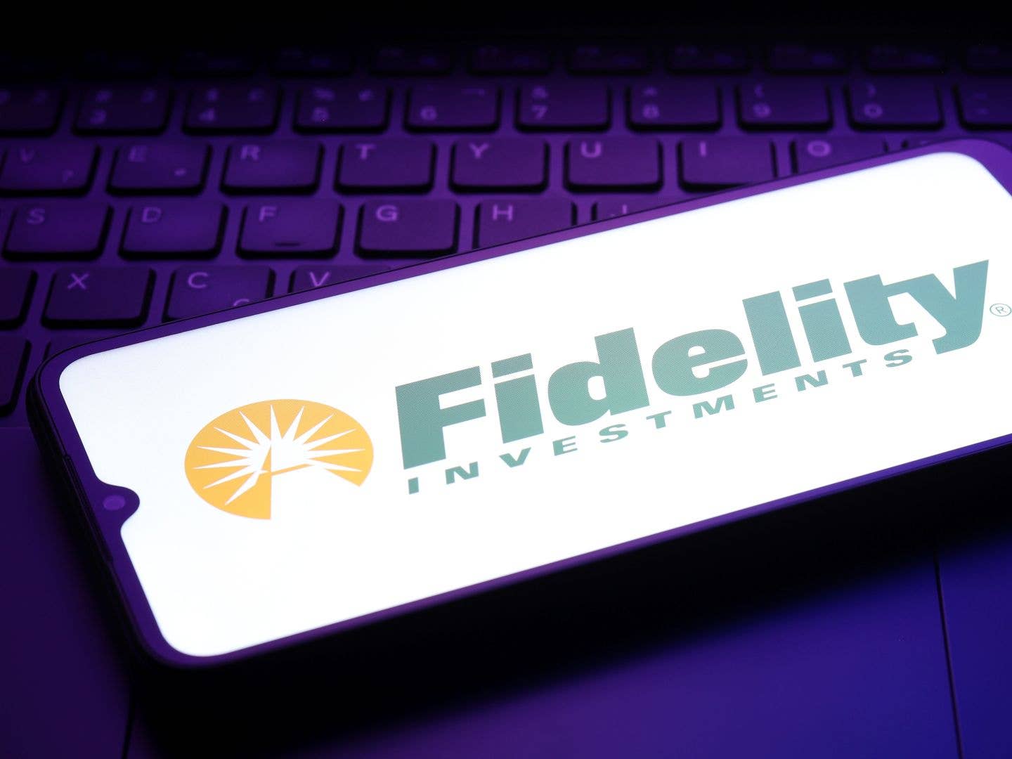 Fidelity, Charles Schwab deliver major message on 401(k)s, IRAs - TheStreet