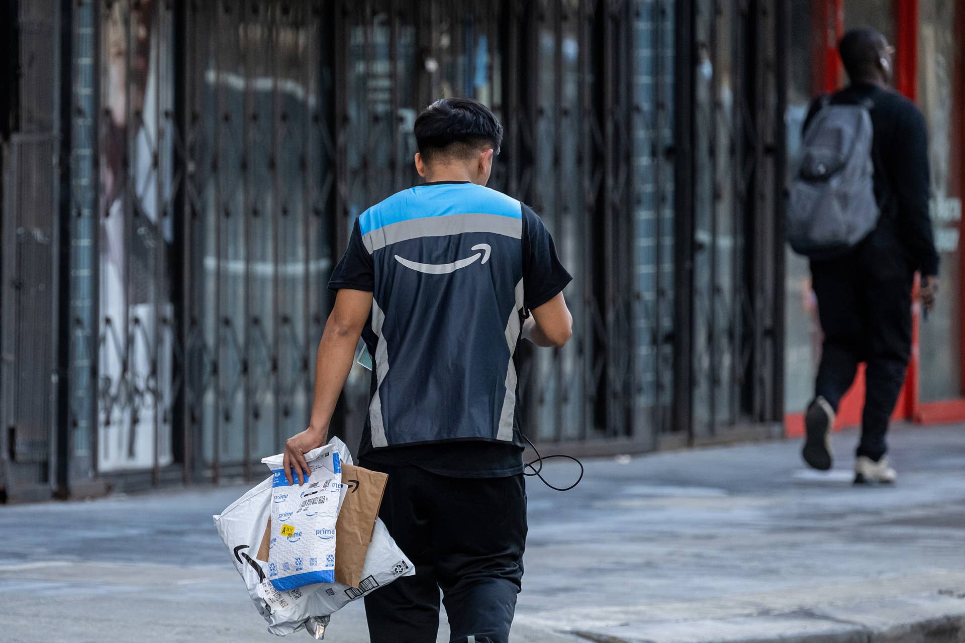 Amazon allegedly made millions from this now illegal policy - TheStreet