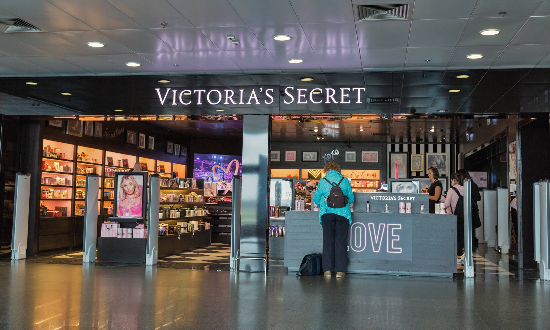 Victoria’s Secret stuns Wall Street with record move - TheStreet