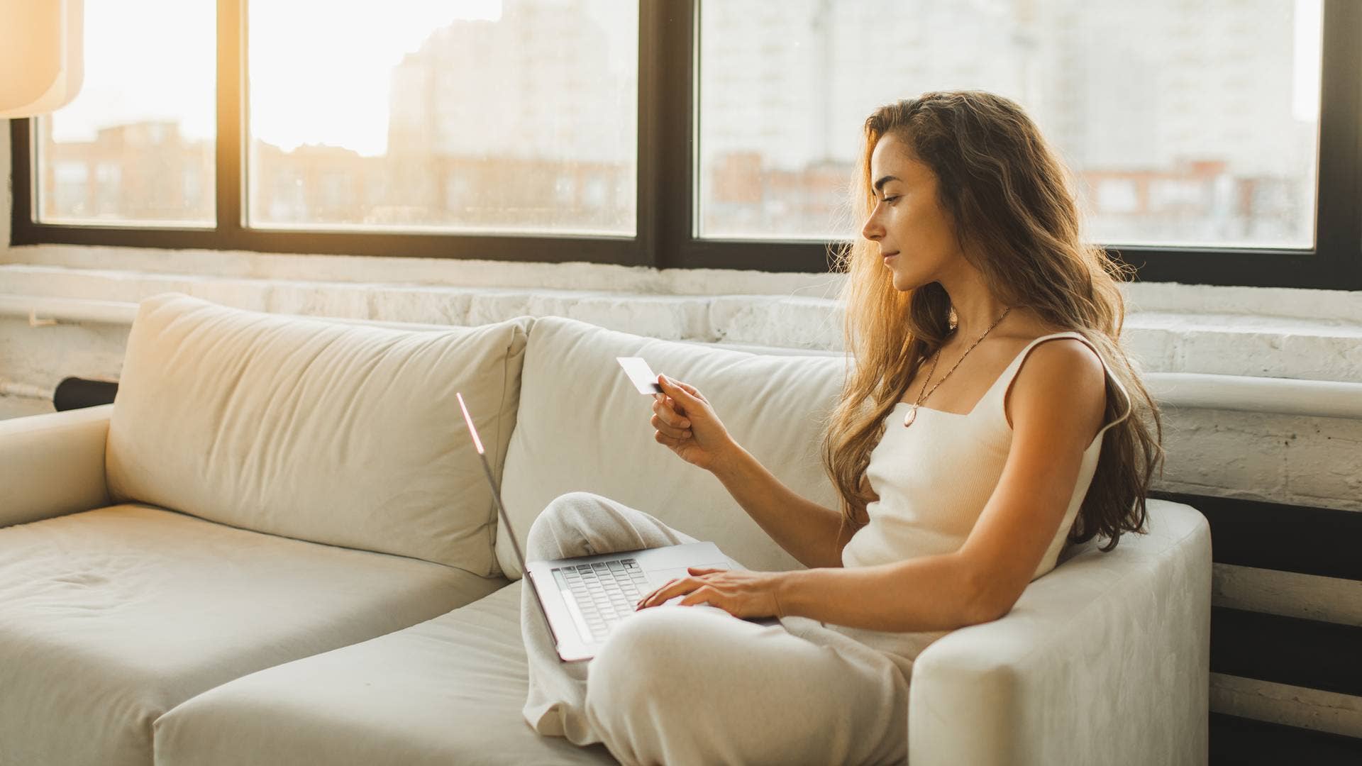 Credit Card News, Reviews & Smart Money Strategies - TheStreet