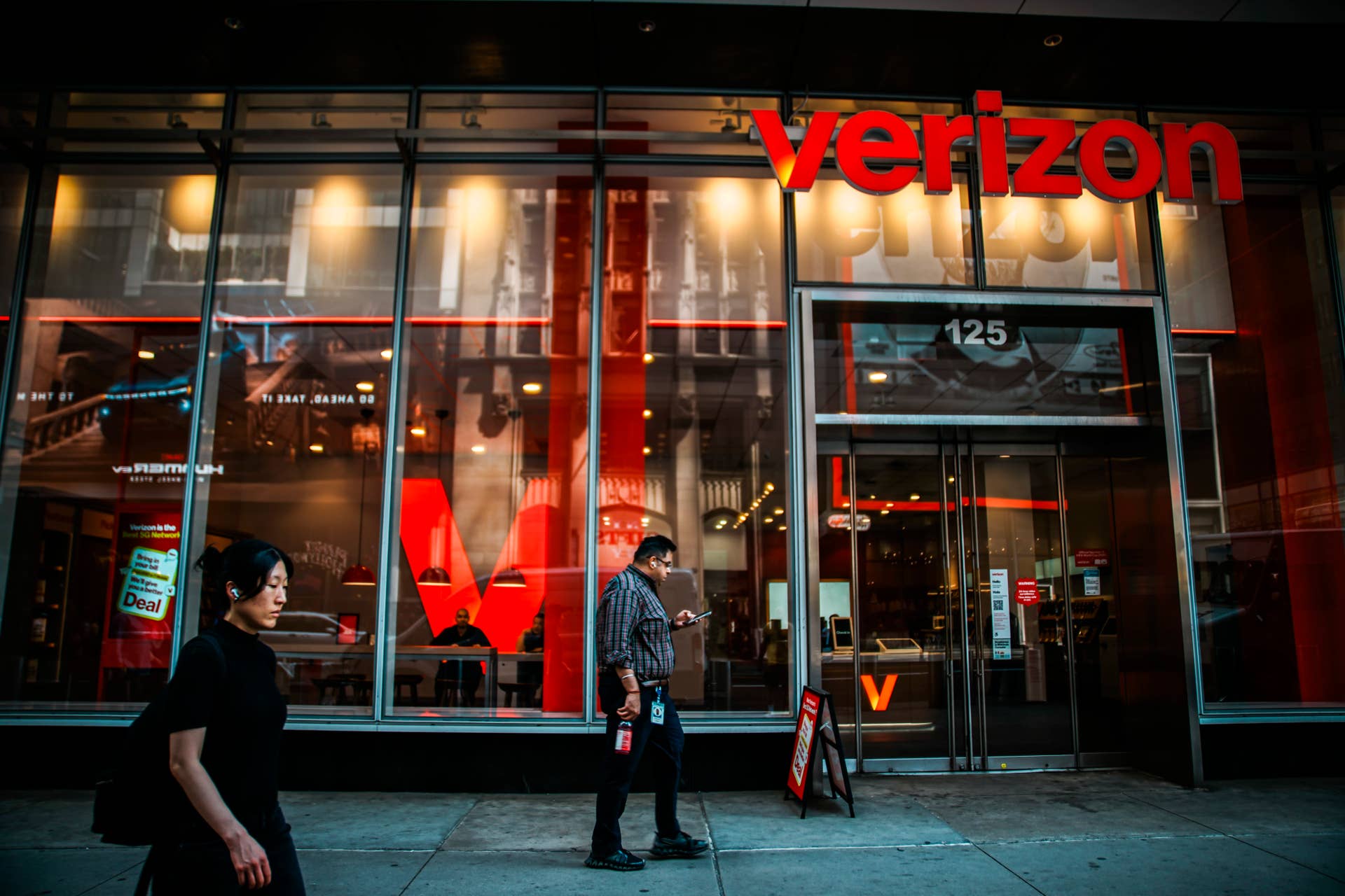 Verizon CEO sends shocking message to employees - TheStreet