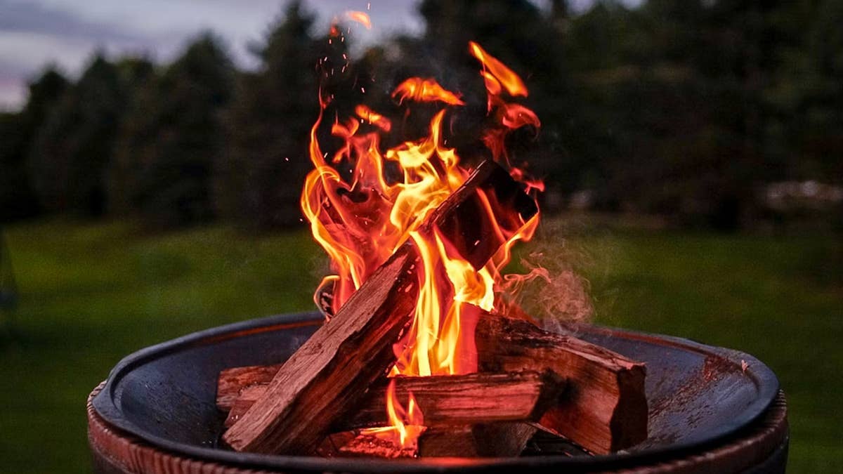 Fire pits are the perfect year-round product - TheStreet