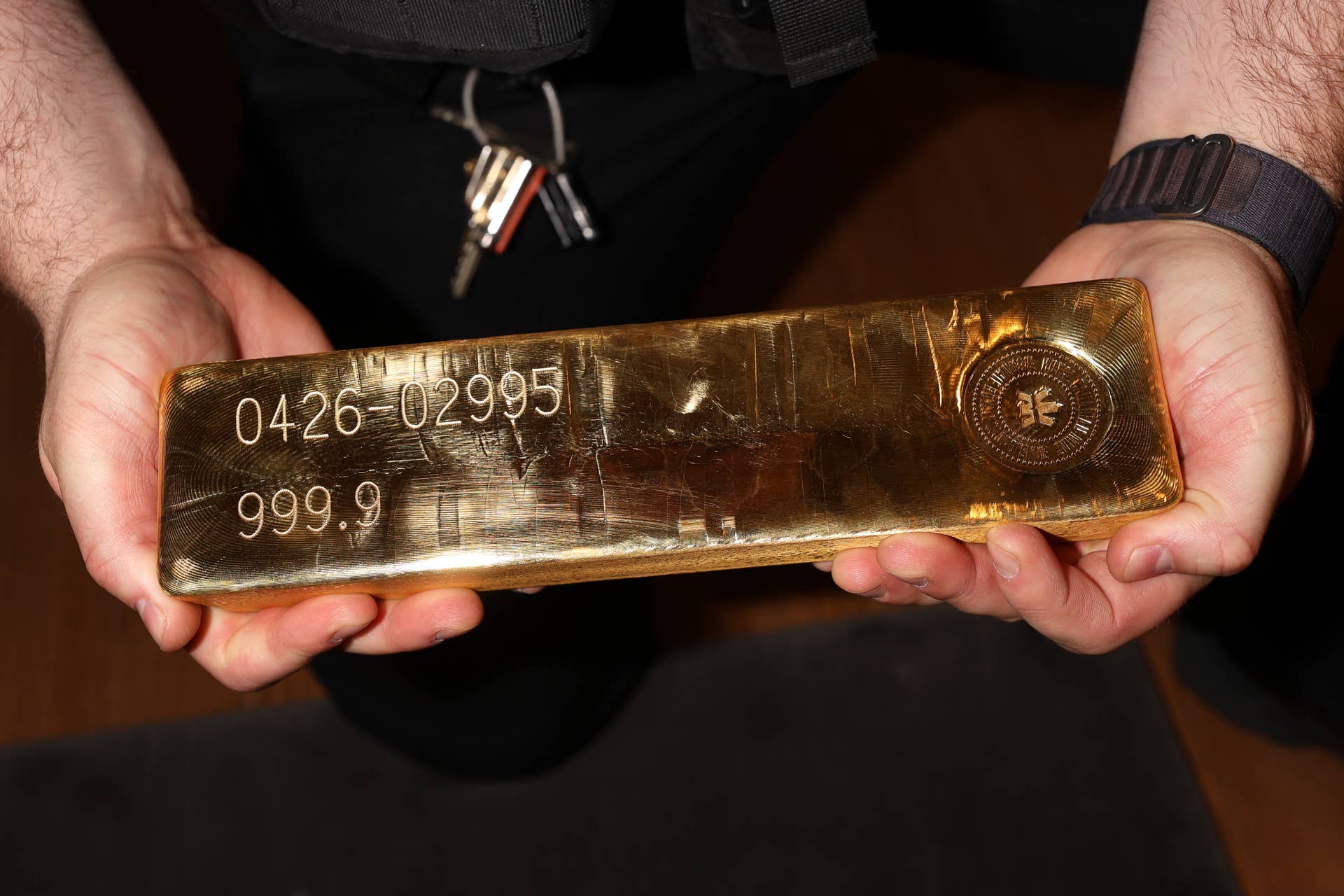 Veteran analyst boldly resets gold target for rest of 2026 - TheStreet
