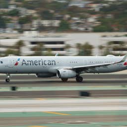 American Airlines CEO gives stark warning about fuel and ticket prices ...