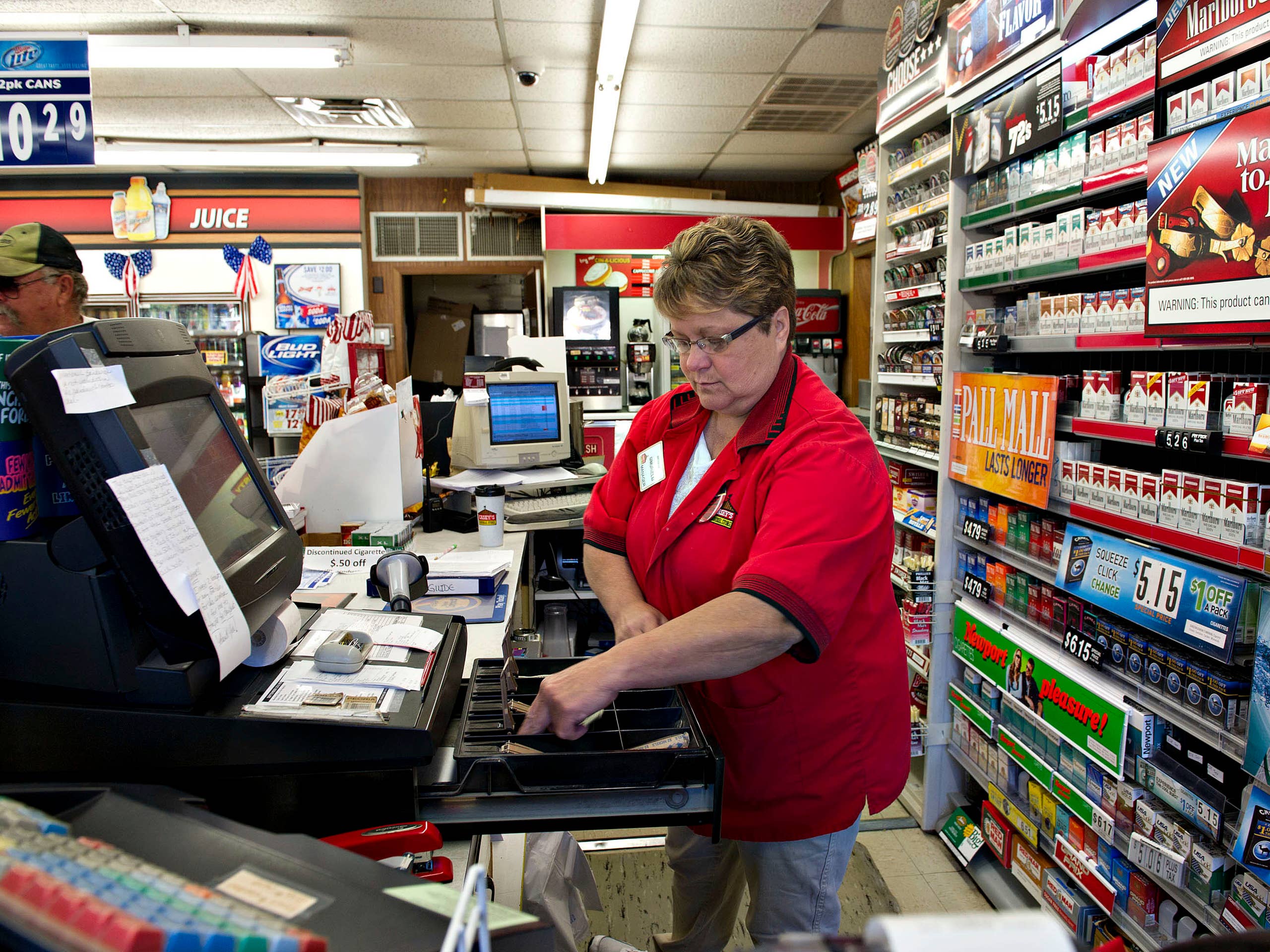 Convenience store giant sells stores, exits market - TheStreet