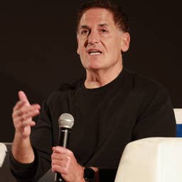 Meta’s AI crisis deepens: Inside the fight against Mark Zuckerberg ...