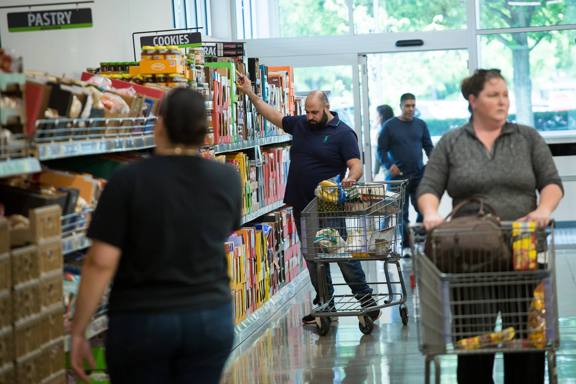 Aldi borrows viral trend to win over shoppers - TheStreet