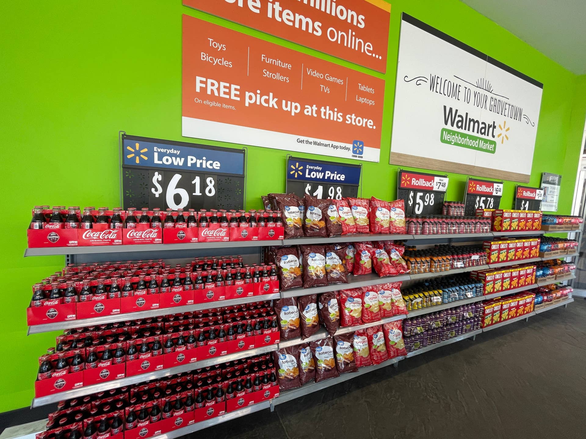 Coca-Cola brings Walmart exclusive World Cup soccer ball bottle - TheStreet