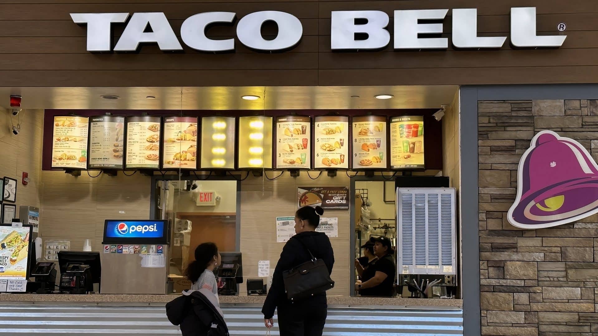 Taco Bell adds new $3 menu - TheStreet