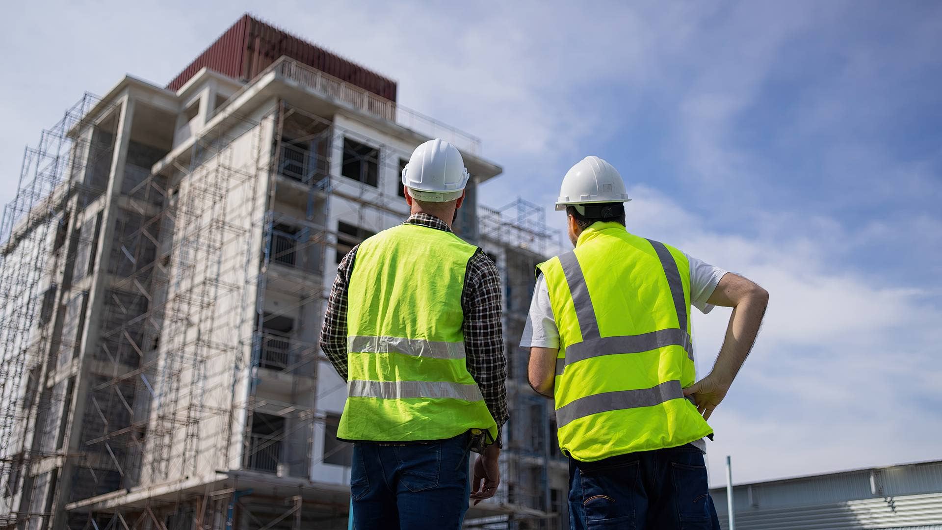 New data raises fresh housing market concerns - TheStreet