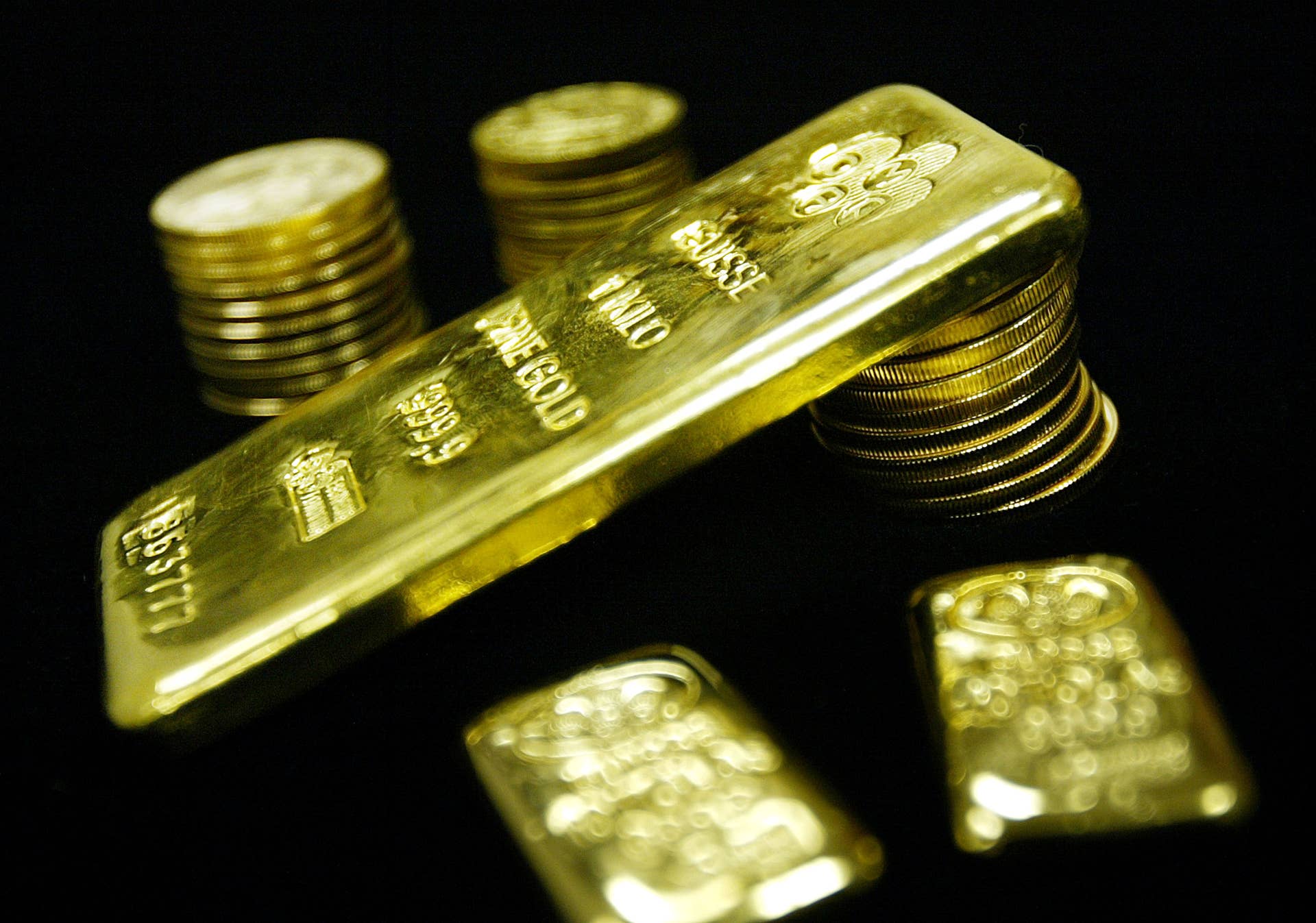 Gold prices bounce, but key support test remains | GLD - TheStreet