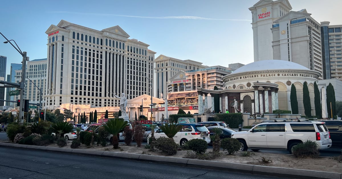 Las Vegas Strip Hotels, Casinos Enter a New Sin City Golden Age - TheStreet