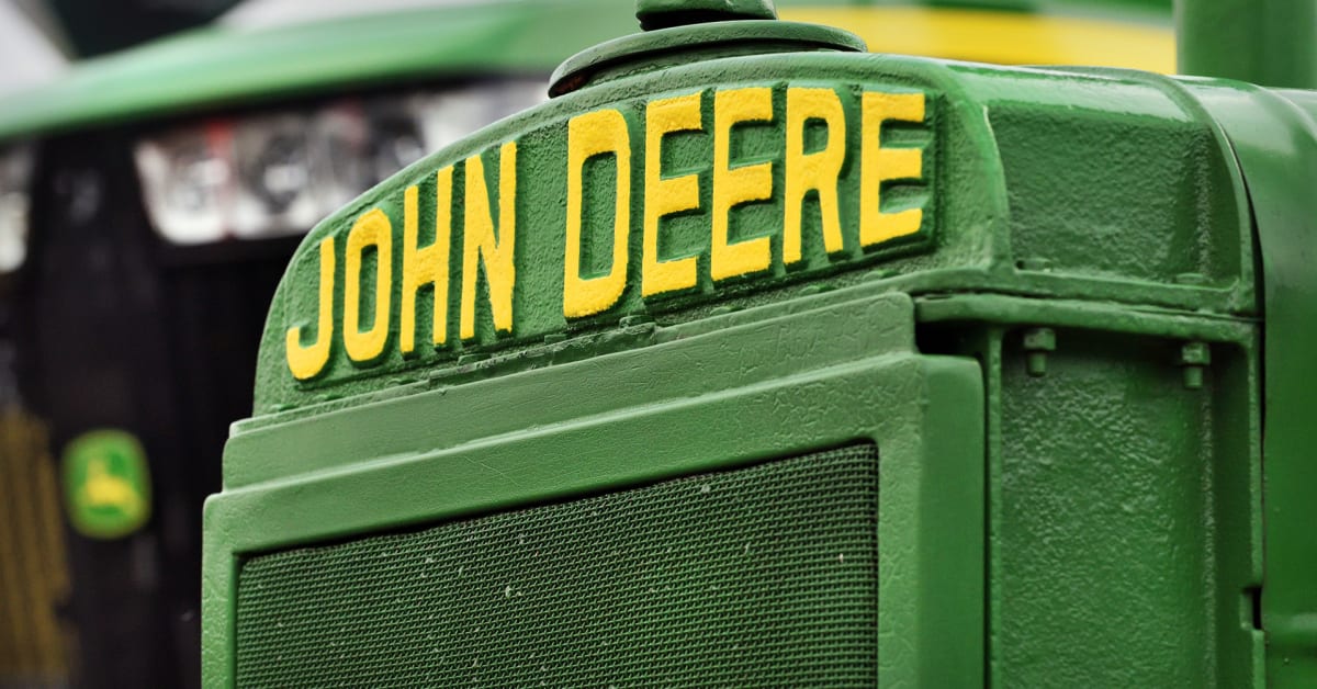 Deere Stock Runs to New Highs. Here's the Trade. - TheStreet