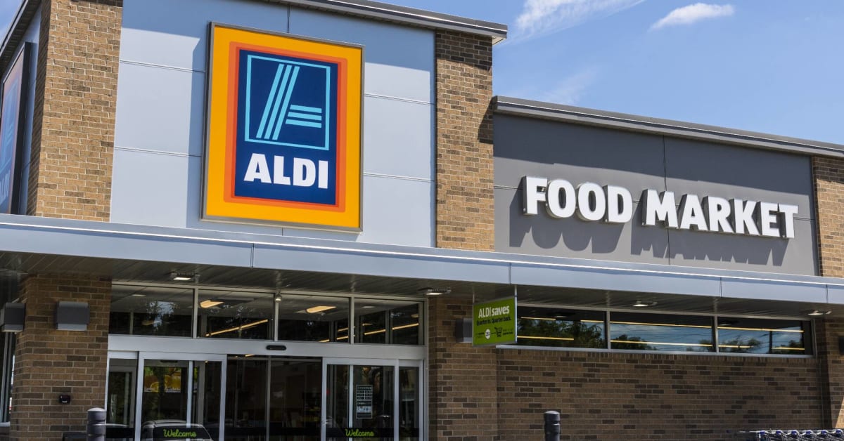 Aldi copies a key Trader Joe's checkout rule - TheStreet
