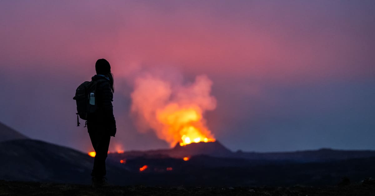 Travelers are paying big money to see an exploding volcano in Iceland ...