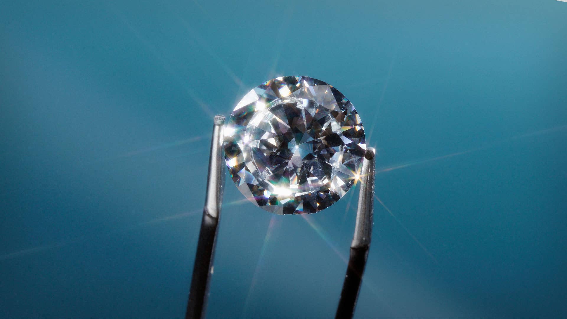 Gender-Neutral Jewelry Is The Next Big Luxury Trend - TheStreet