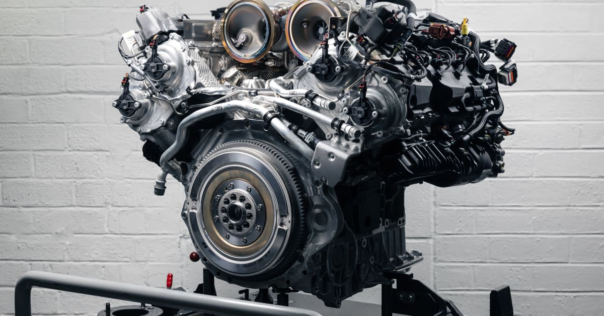 Bentley is replacing its biggest gas-guzzler with a powerful, new ...