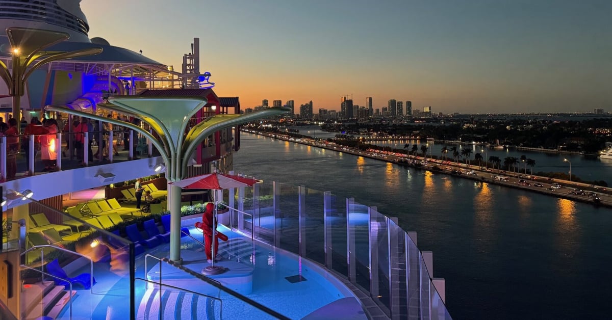 Noctourism: A surprising nightlife travel trend - TheStreet