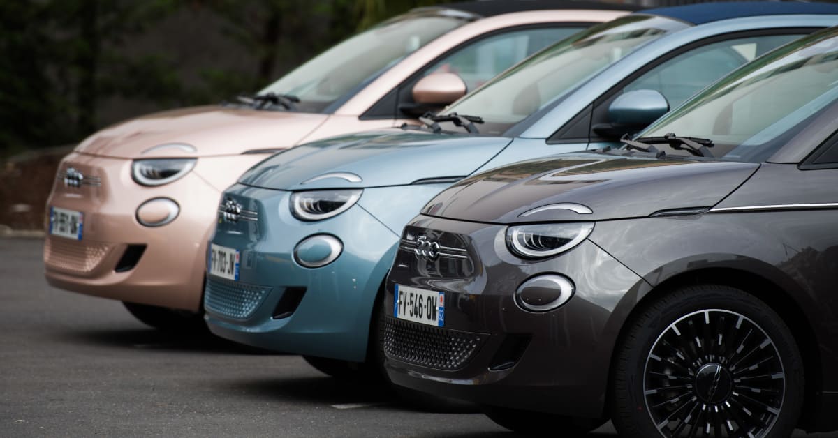 Stellantis' first U.S. market EV is a pint-sized Italian classic ...