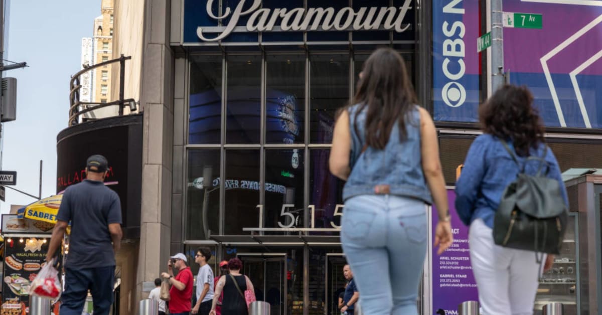 Paramount Global CEO lands in the middle of critical DC battle - TheStreet