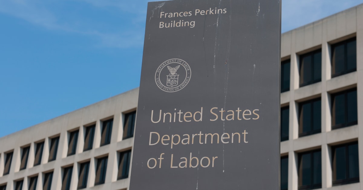 BLS commissioner salary: How much did McEntarfer make before Trump ...