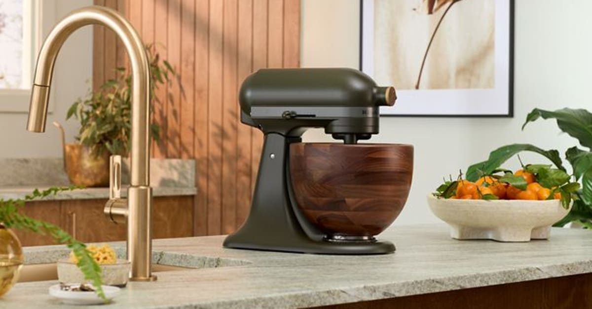 KitchenAid's Evergreen stand mixer is finally back in stock - TheStreet