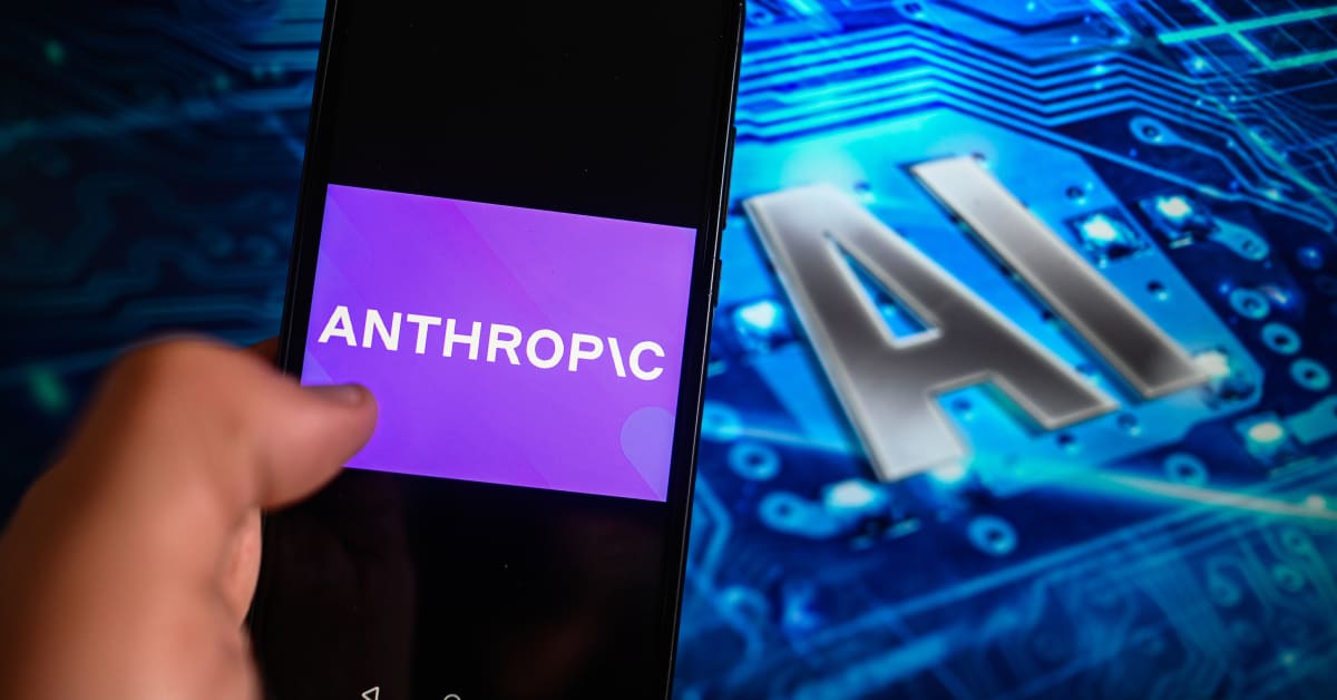 Anthropic CEO issues frightening warning on Chinese AI rival - TheStreet