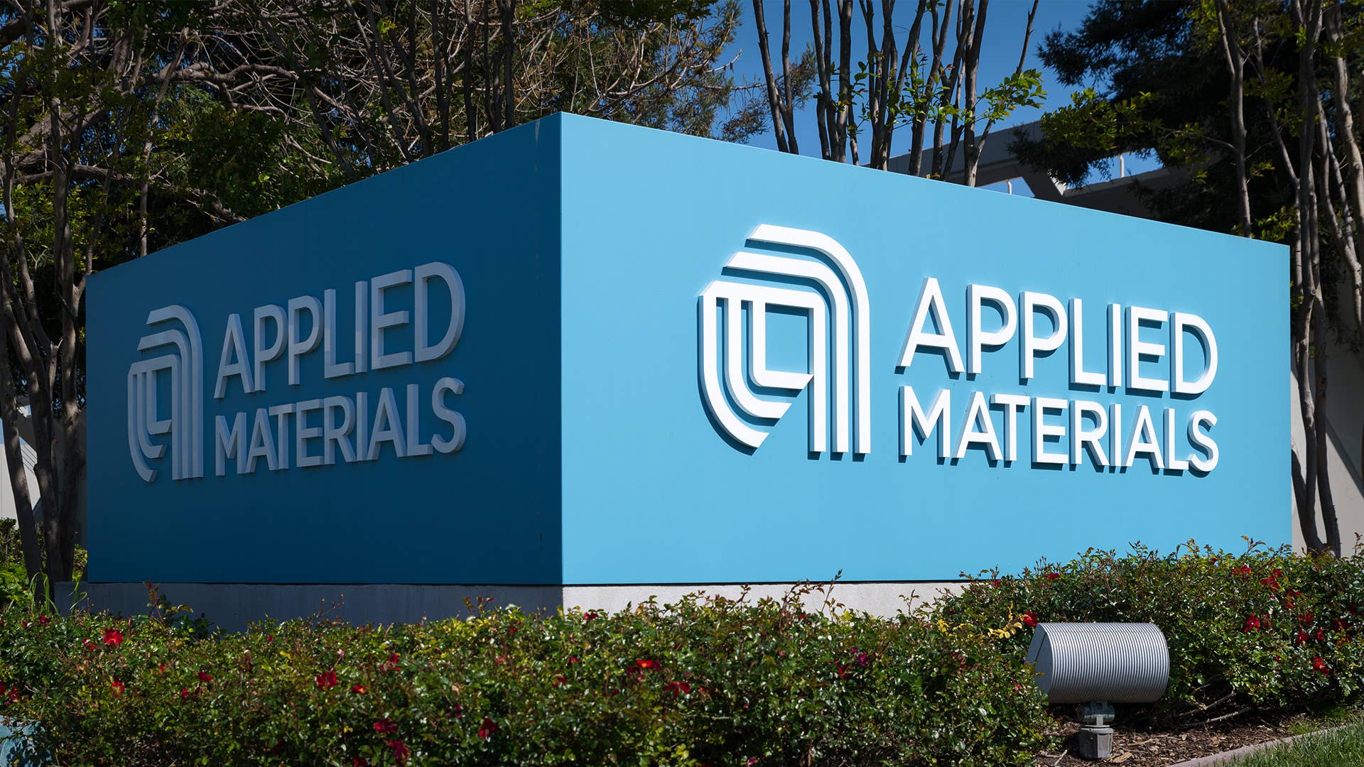 Applied Materials Inc. (AMAT) Stock Price, News & Historical Data ...