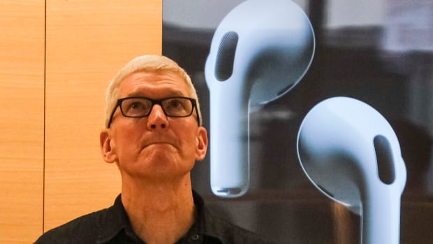 Apple Inc. (AAPL) Stock Price, News & Historical Data - TheStreet