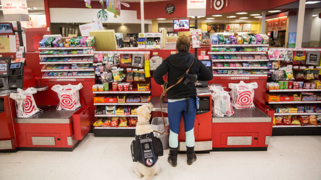 Another discount retailer makes checkout change to fight theft - TheStreet