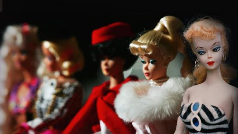 Mattel (MAT) Crashes as Sales of Barbie Dolls Fall Off a Cliff - TheStreet