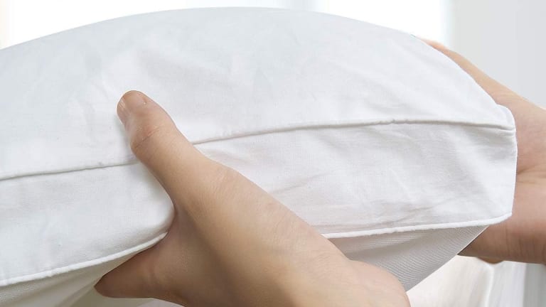 A 'heavenly cloud' mattress topper is 46% off at Amazon - TheStreet