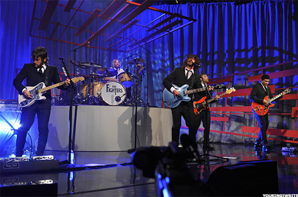 The 10 Greatest Bands of the '90s - TheStreet