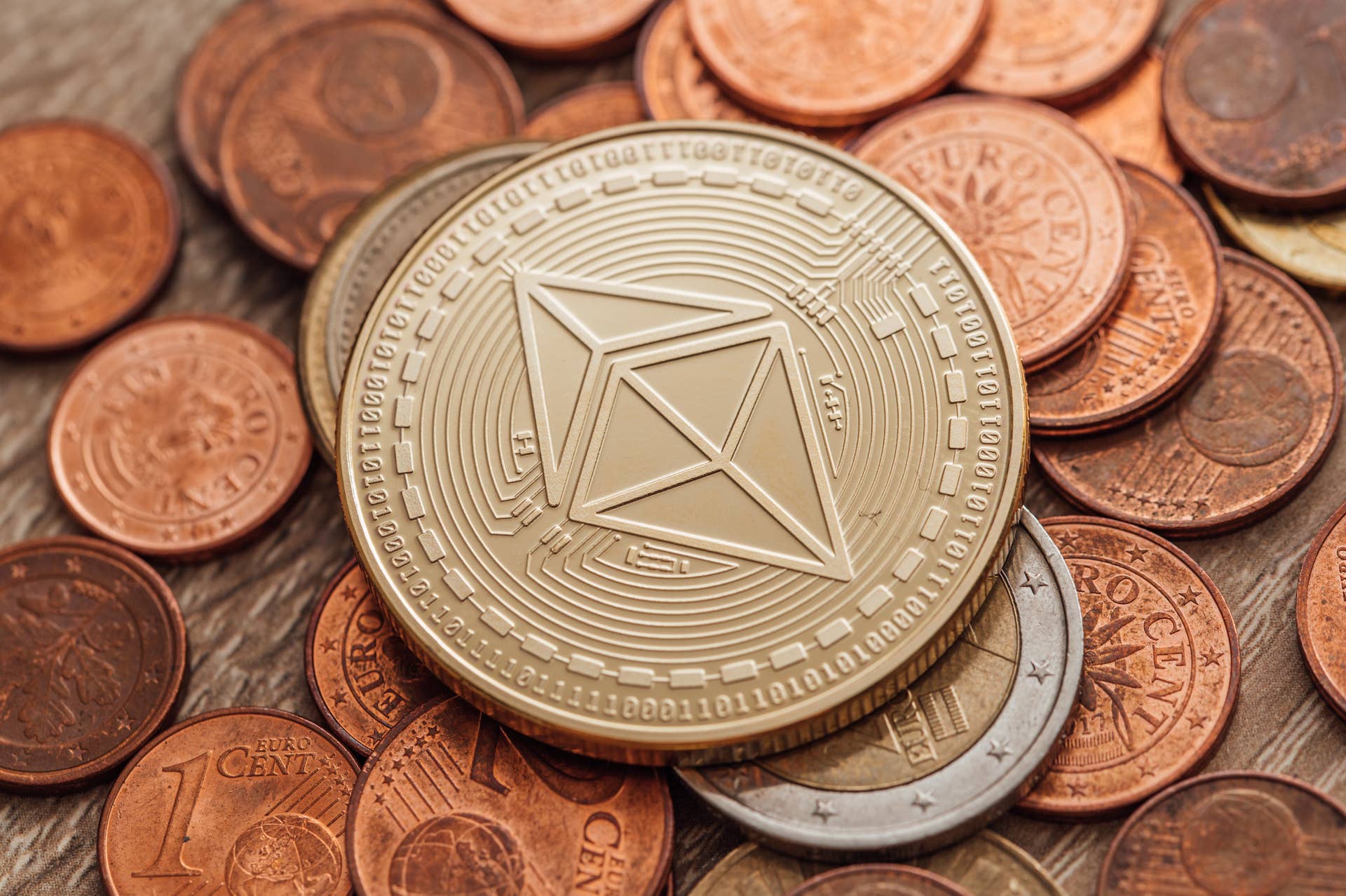 Decentralized Exchange Giant Uniswap Unveils Key Upgrade - TheStreet ...